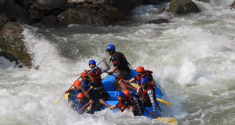 Rishikesh River Rafting (Entry Fee, Timings, Best time to visit, Images ...