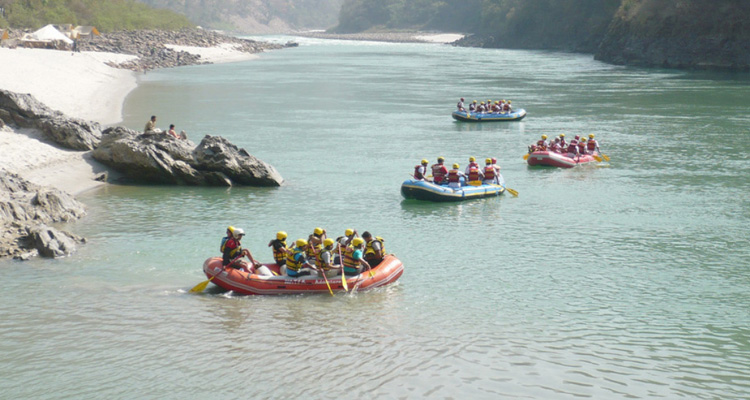 Rishikesh River Rafting (Entry Fee, Timings, Best time to visit, Images ...