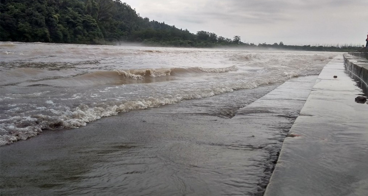 Triveni Ghat Rishikesh (History, Facts, Images & Location) - Haridwar ...