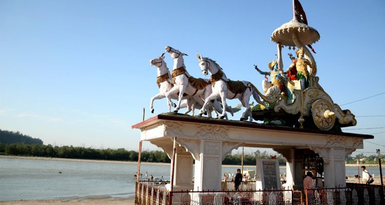 Triveni Ghat Rishikesh (History, Facts, Images & Location) - Haridwar ...